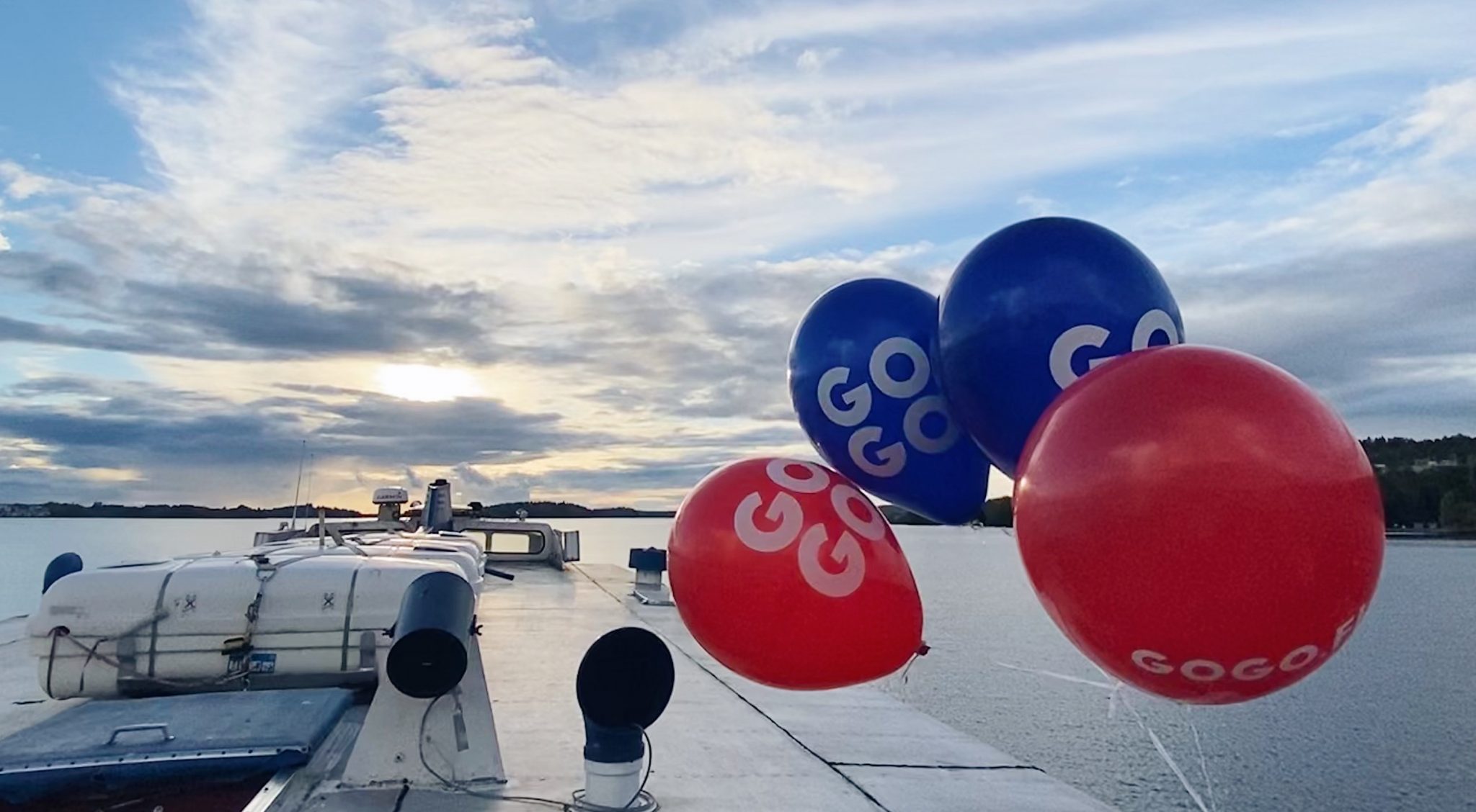 LOKAKUUSSA NELJÄN KESKUKSEN SYNTTÄRIJUHLAT - GOGO Express -kuntosalit